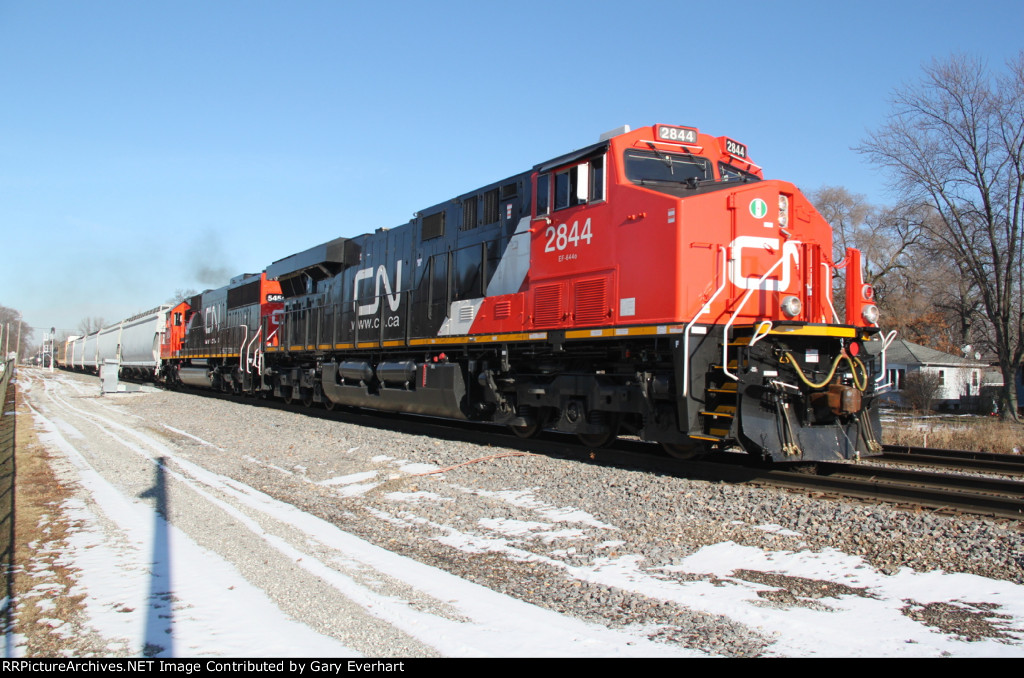 CN 2844 & CN 5454